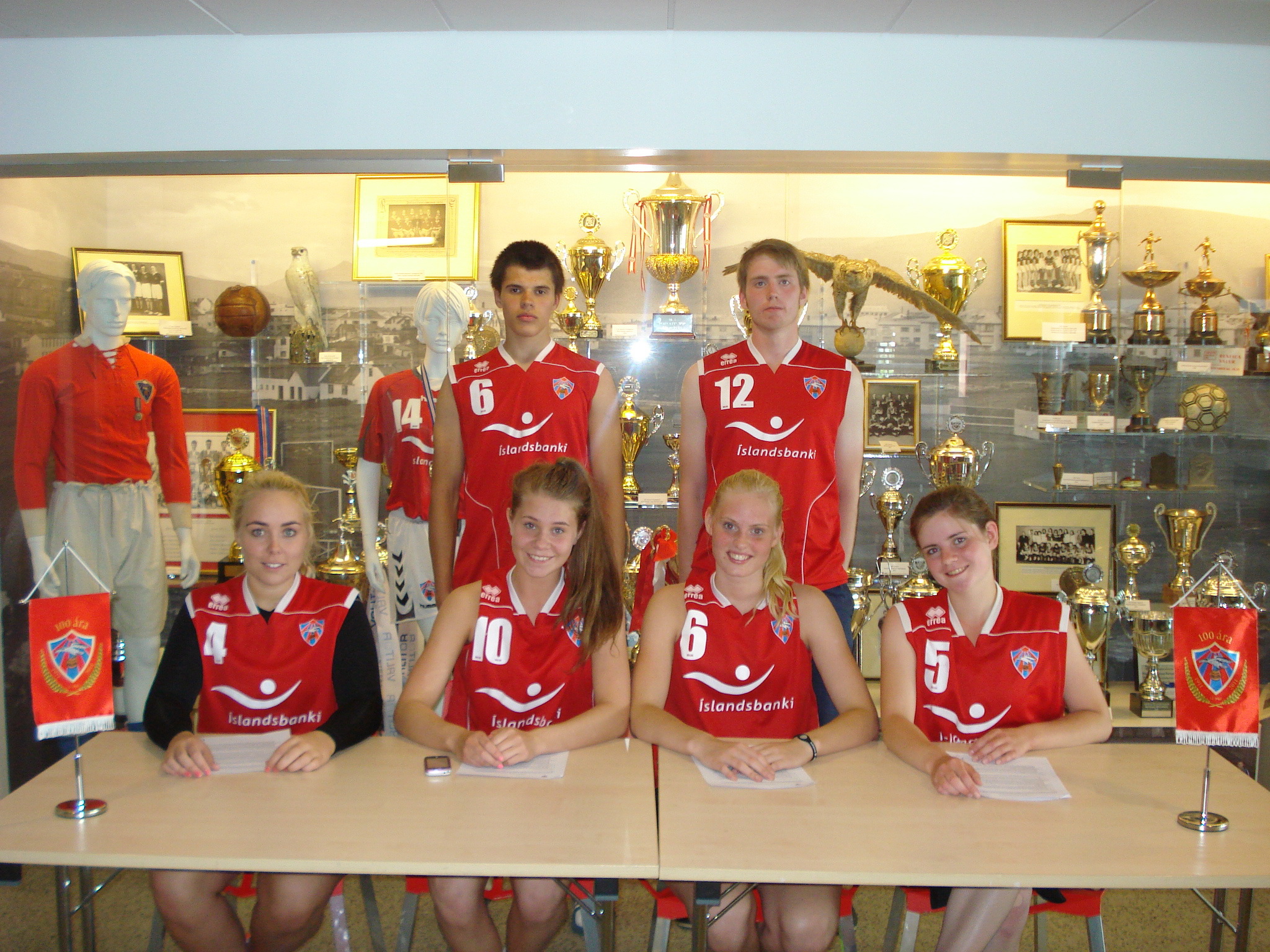 Lilja og Sóllilja til Vals í körfunni - Frétt - Knattspyrnufélagið Valur