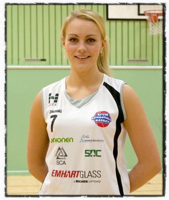 Ragna Margrét Brynjarsdóttir til Vals - Frétt - Knattspyrnufélagið Valur