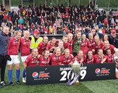 Valur Íslandsmeistari kvenna í knattspyrnu - Frétt - Knattspyrnufélagið ...